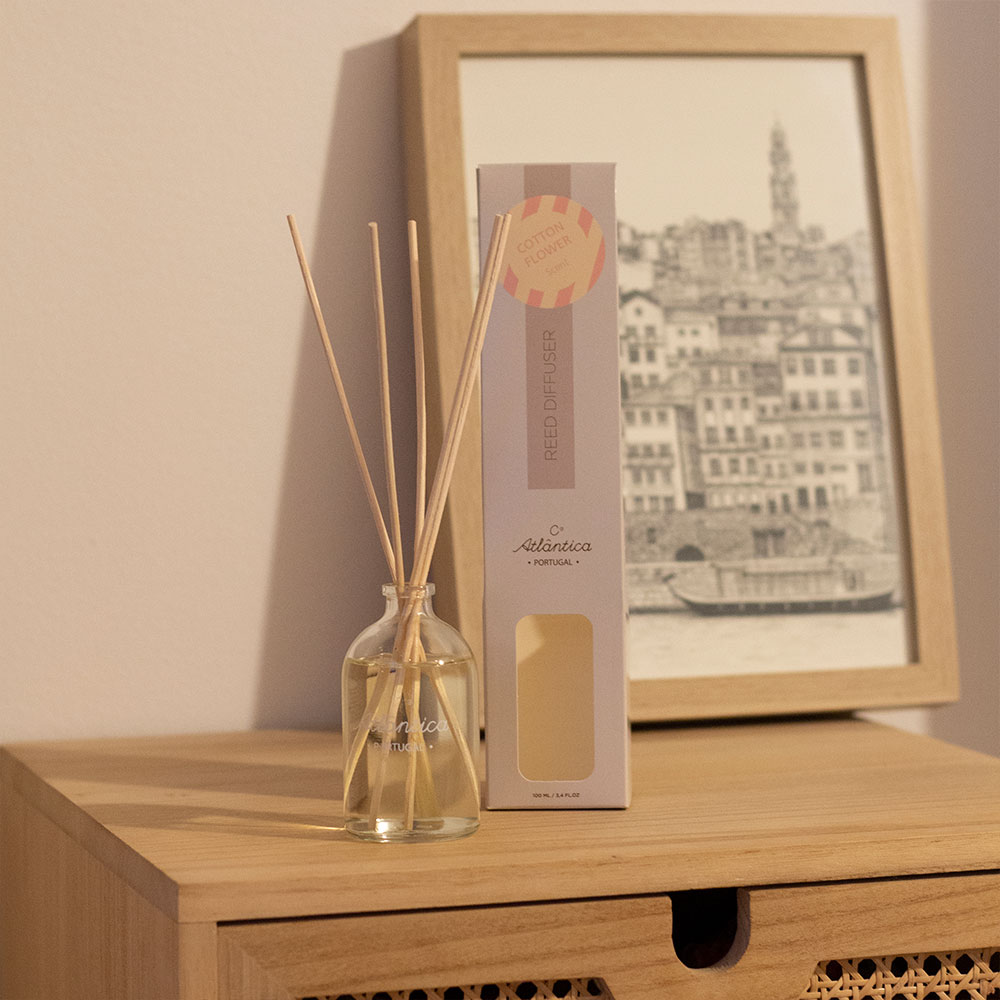 It smells good, it smells like home! | AREIA Collection